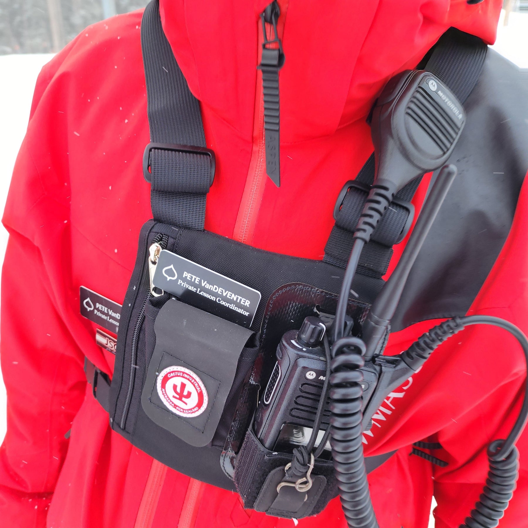 Radio Harnesses & Pouches – Cactus Outdoor